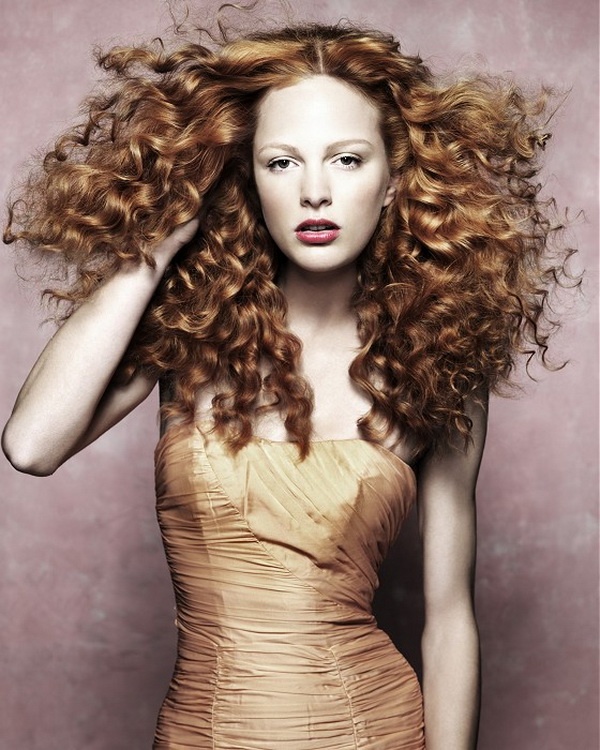 24 Chic and Simple Party Hairstyles - Pretty Designs