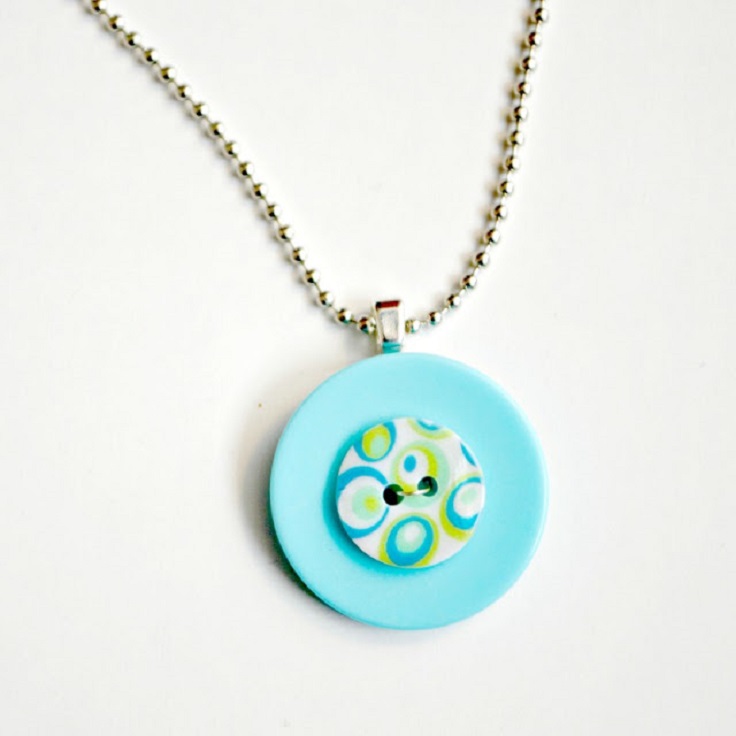 11 Easy DIY Buttons Jewelry Projects: Making Jewelry from Buttons ...