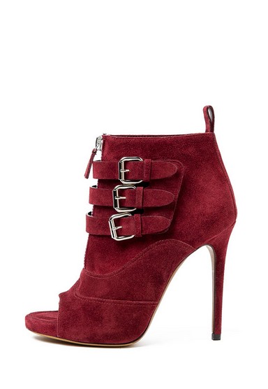 26 Beautiful Boots to Warm you This Winter - Pretty Designs