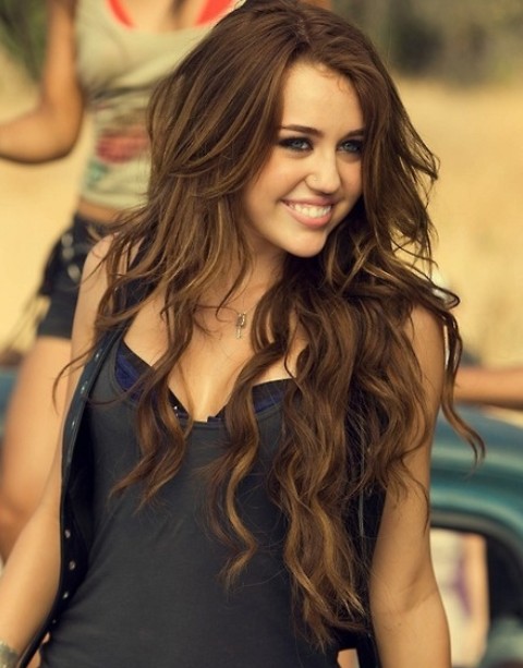 30 Miley Cyrus Hairstyles - Pretty Designs