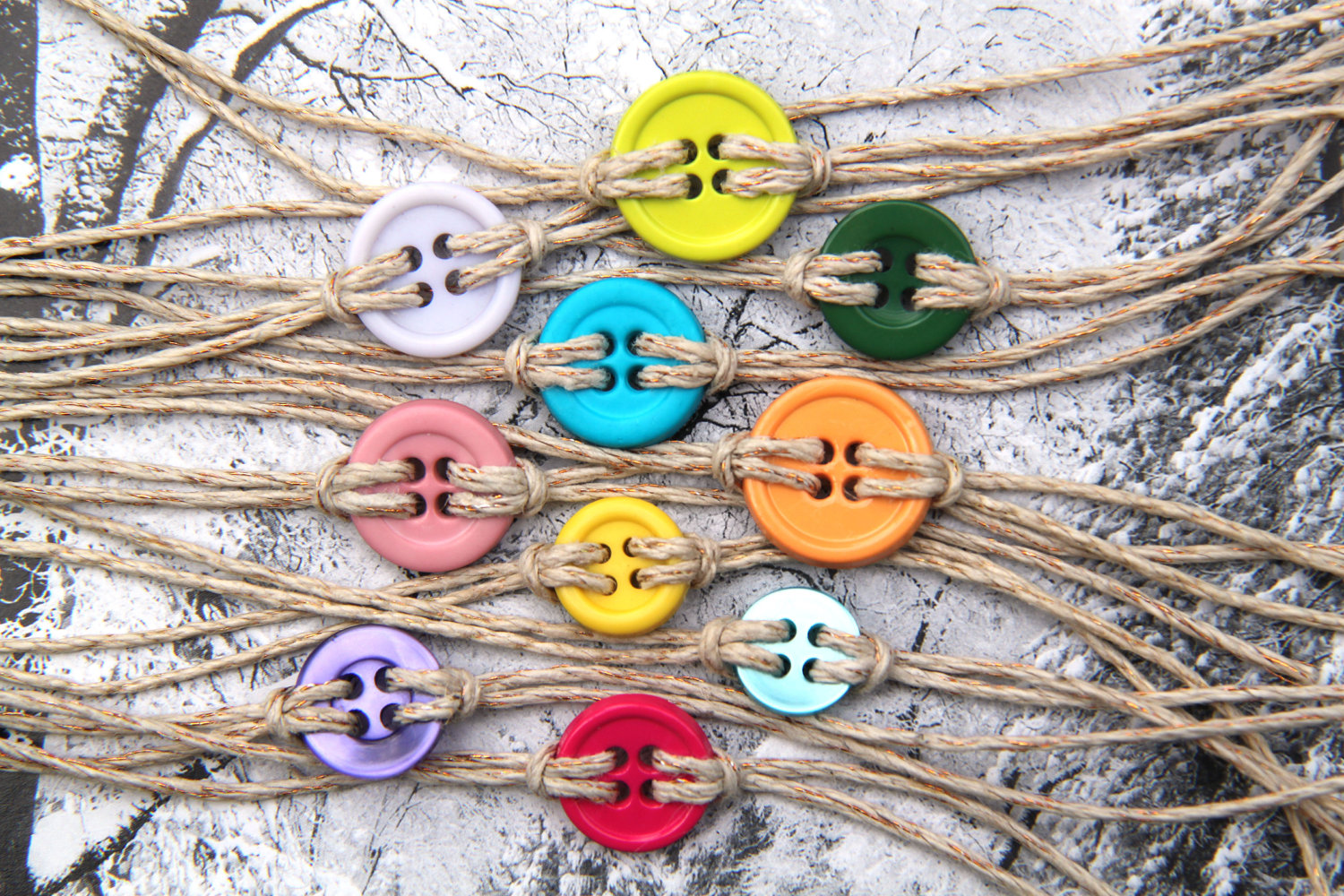Button Accessories DIY: How to Recreate Old Buttons - Pretty Designs