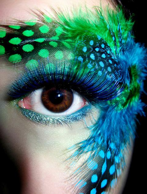 20 Ingenious Makeup Art Designs - Pretty Designs