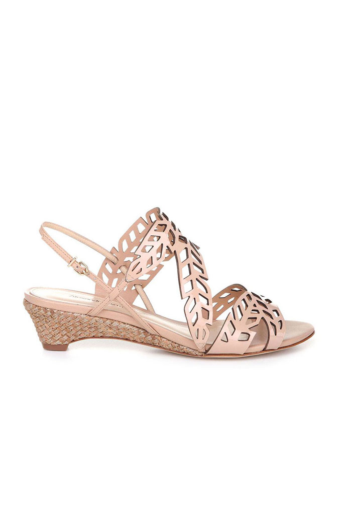 20 Gorgeous Low-heels and Mid-heels for 2024 - Pretty Designs