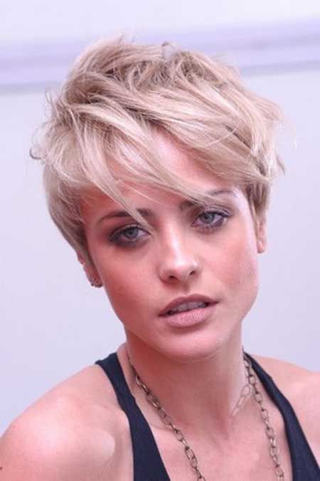 Cool Short Hairstyles for Spring - Pretty Designs