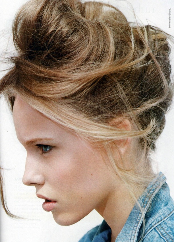 Loose Bun Hair Designs For Your Holiday Pretty Designs
