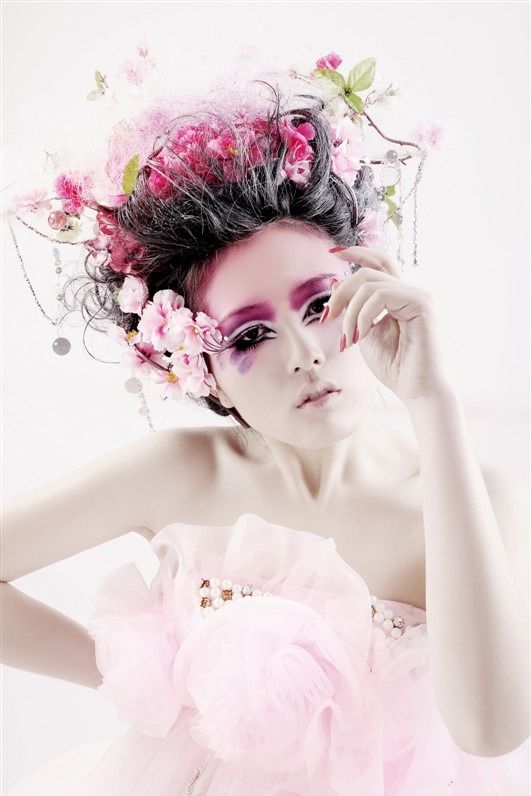 Breathtaking Makeup Ideas for Divas - Pretty Designs