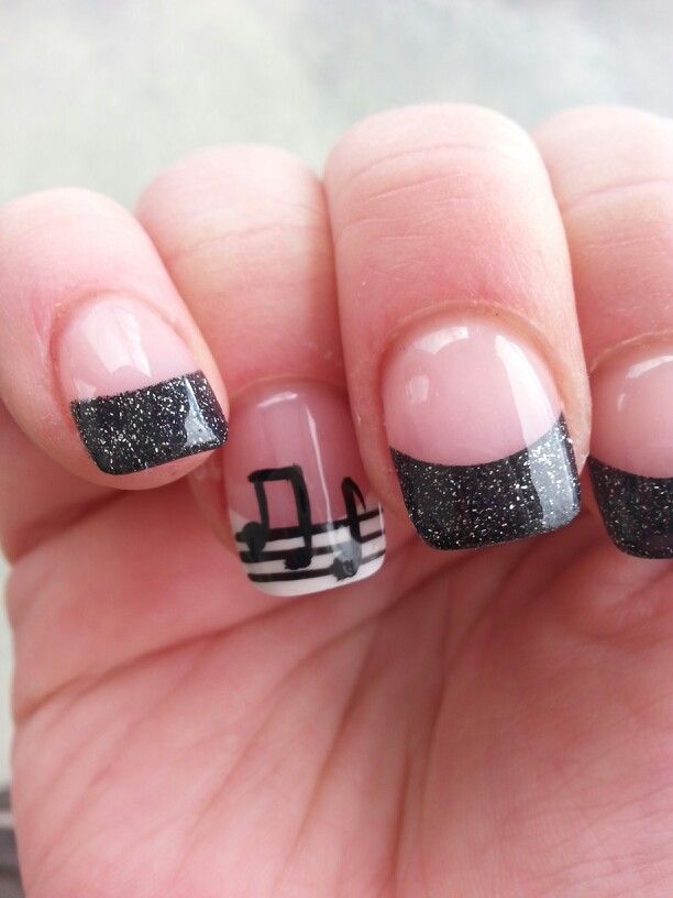 Music Manicure for You to Rock - Pretty Designs