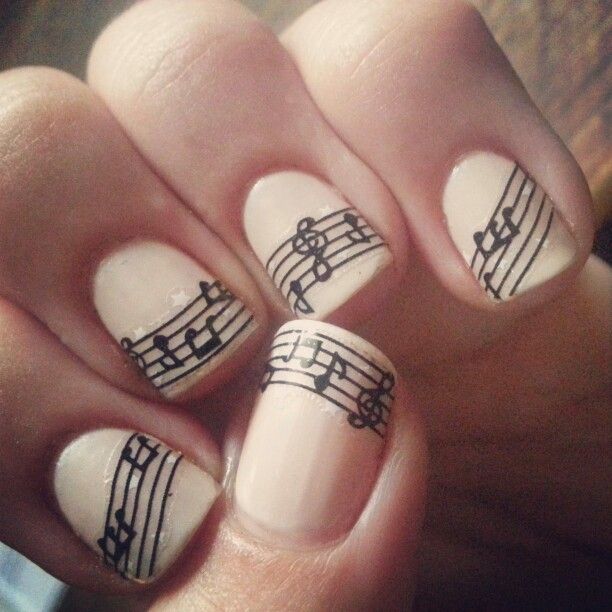 Music Manicure for You to Rock - Pretty Designs