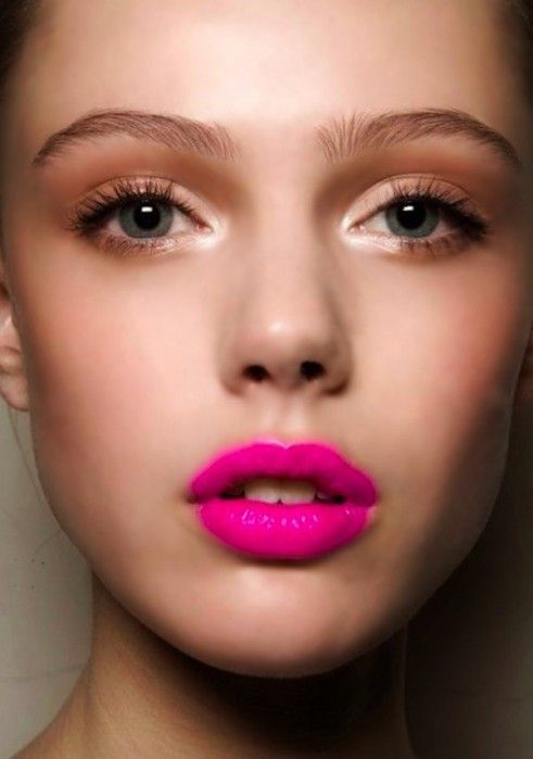 15 Hot Pink Eye Makeup Looks for 2024 - Pretty Designs