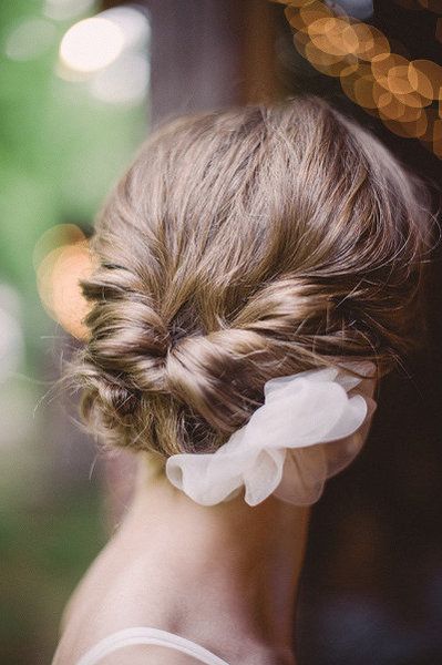 12 Romantic Buns You Must Have for Summer - Pretty Designs