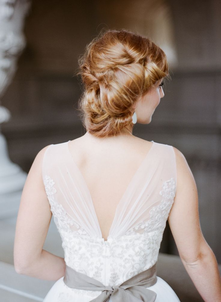 12 Romantic Buns You Must Have for Summer - Pretty Designs