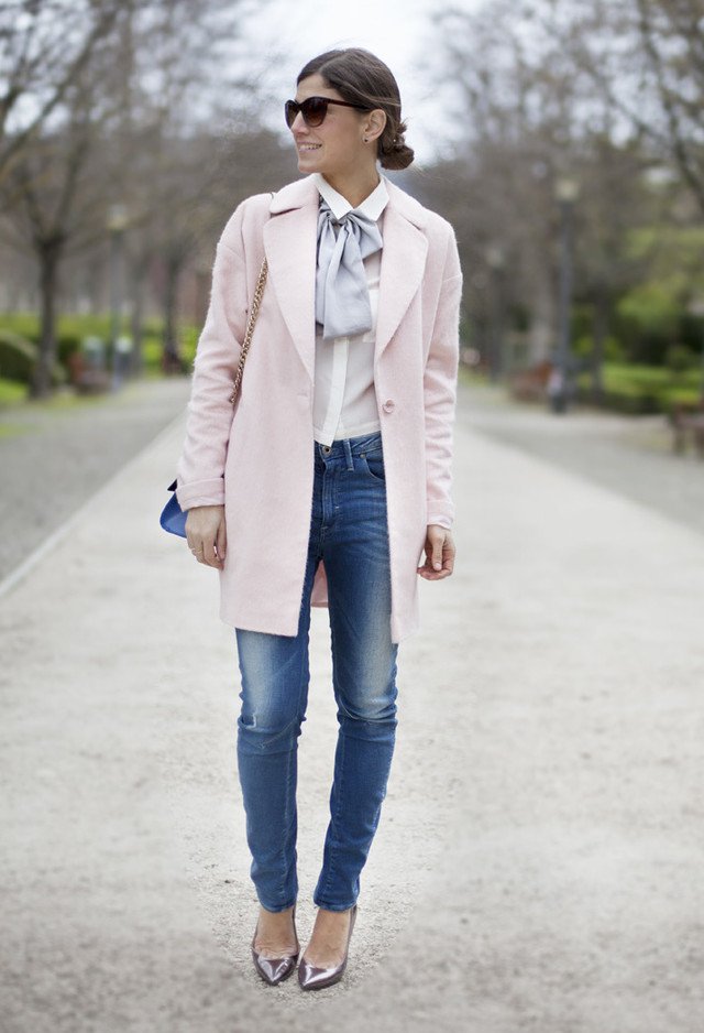 Versatile Silver Shoes for Your Every Outfit - Pretty Designs