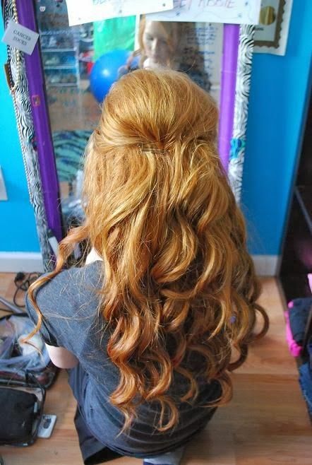 14 Fabulous Hairstyles for Long Hair - Pretty Designs