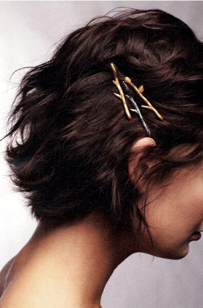 12 Simple and Chic Hairstyles With Bobby Pins - Pretty Designs