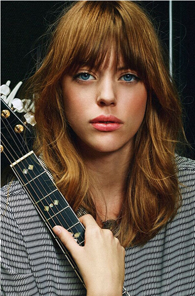 16 Fabulous Hairstyles With Bangs - Pretty Designs