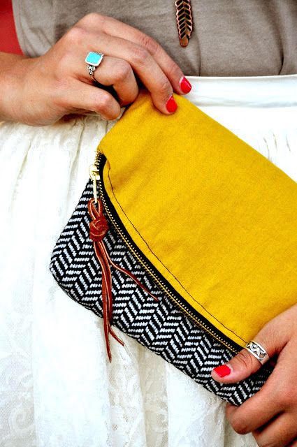 17 DIY Projects to Make Clutches - Pretty Designs