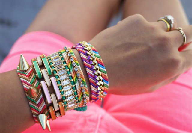 20 DIY Bracelets for the Season - Pretty Designs