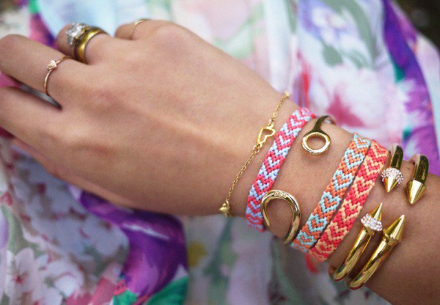 20 DIY Bracelets for the Season - Pretty Designs