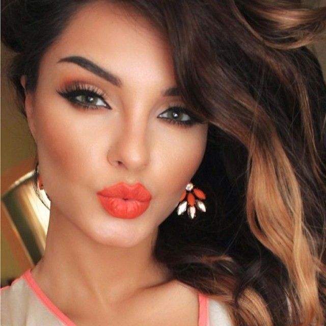 Peach Makeup Ideas for Spring - Pretty Designs