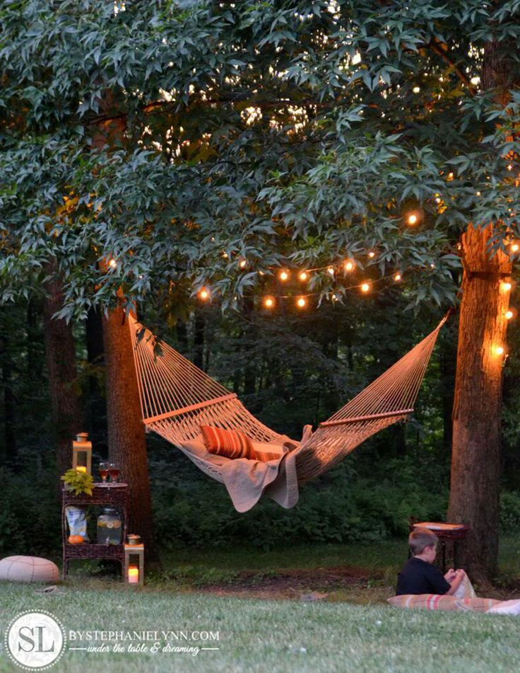 15 Fantastic Swings for Your Backyard - Pretty Designs