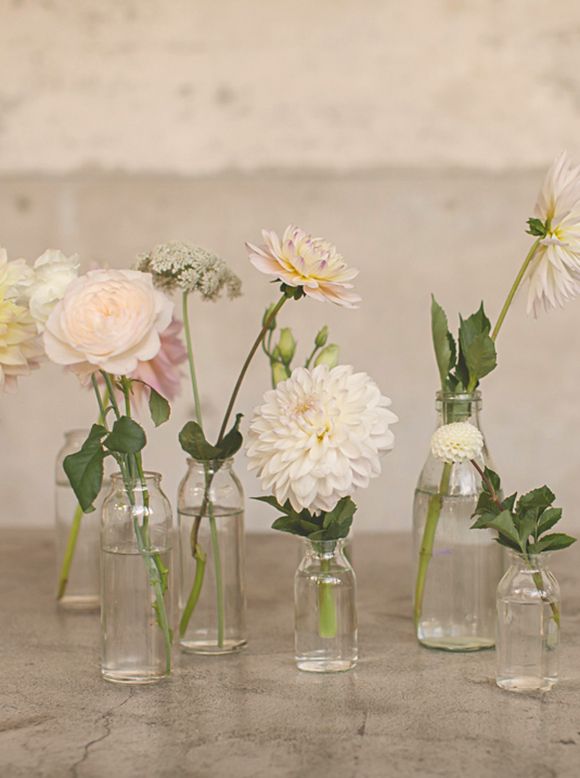 23 Ideas for Spring Vase Arrangements - Pretty Designs