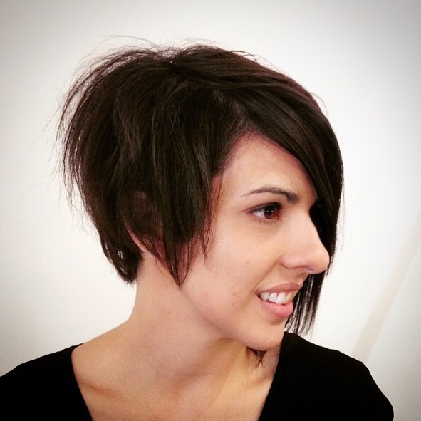 21 Adorable Asymmetrical Bob Hairstyles - Pretty Designs