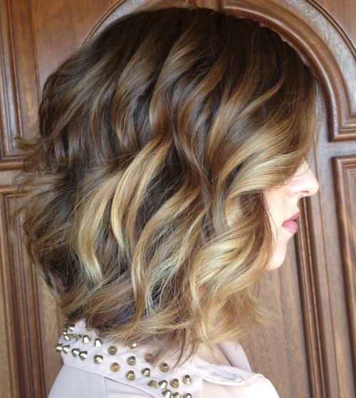 21 Wavy Bob Hairstyles You'll Love - Pretty Designs