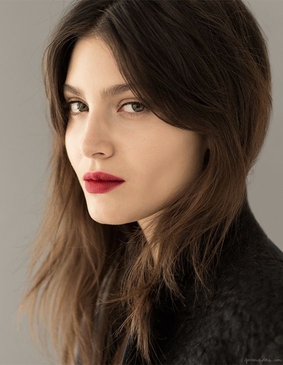 15 Stunning Red Lips to Rock This Season - Pretty Designs