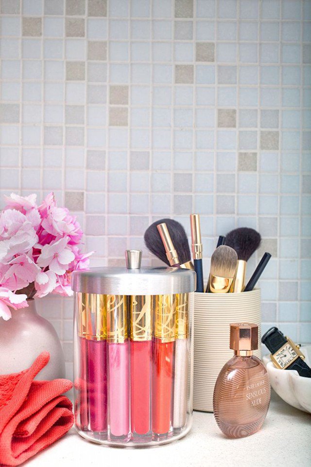 12 Makeup Products Storage Ideas You Need to Know - Pretty Designs
