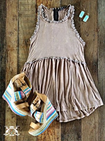 20 Chic Casual Outfit Ideas with Wedges - Pretty Designs