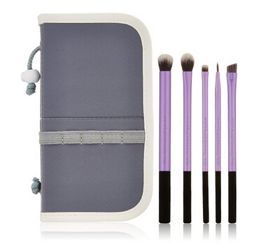 Top 10 Best Makeup Brushes You won’t Miss - Pretty Designs