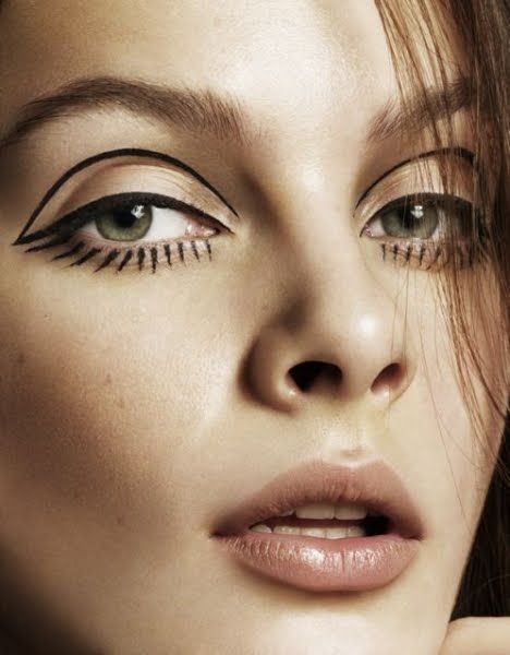 5 Tips on How to Apply Graphic Eyeliner & Graphic Eyeliner Designs ...