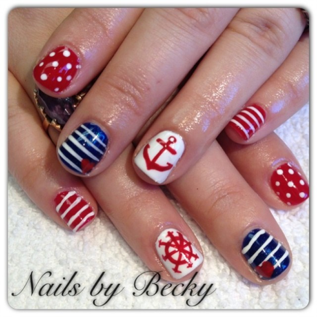 20 Nautical Themed Nail Arts You Will Like - Pretty Designs