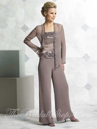 19 Fabulous Looks For The Mother Of The Bride - Pretty Designs