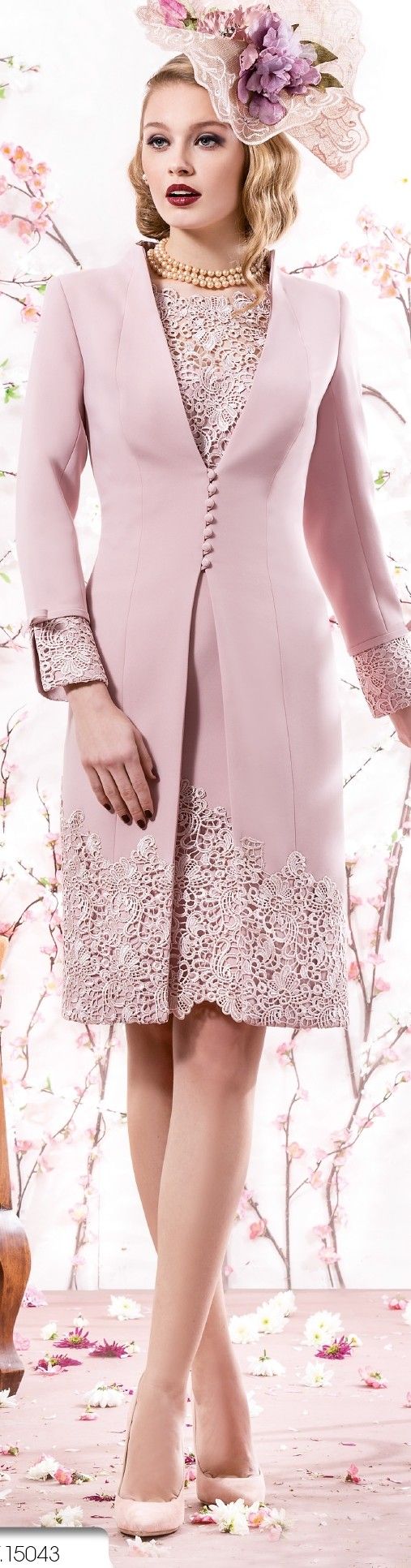 19 Fabulous Looks For The Mother Of The Bride - Pretty Designs