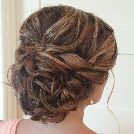 20 Glamorous Wedding Updos 2018 - Romantic Wedding Hairstyle Ideas