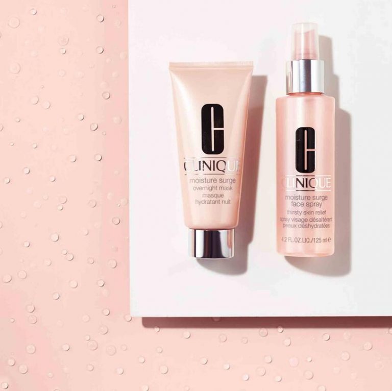 Indulge Yourself With Refreshing Face Mists - Pretty Designs