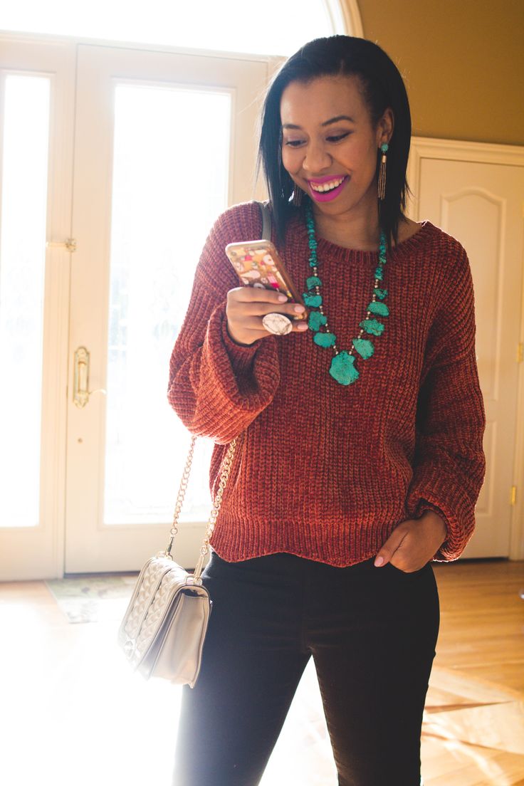 How to Choose the Right Jewelry For Any Outfit - Pretty Designs