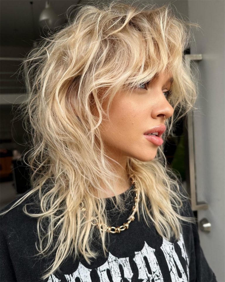 35 Best Ways to Style the Curtain Bangs - Pretty Designs