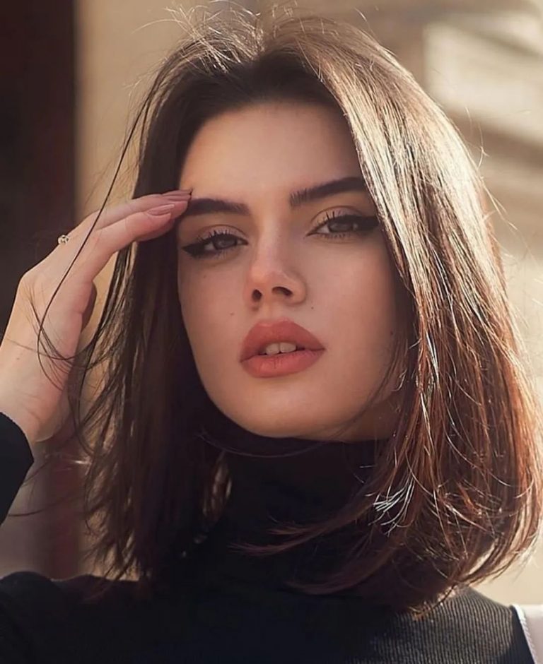 60 Trendy Short Hairstyles for Women 2026 - Pretty Designs